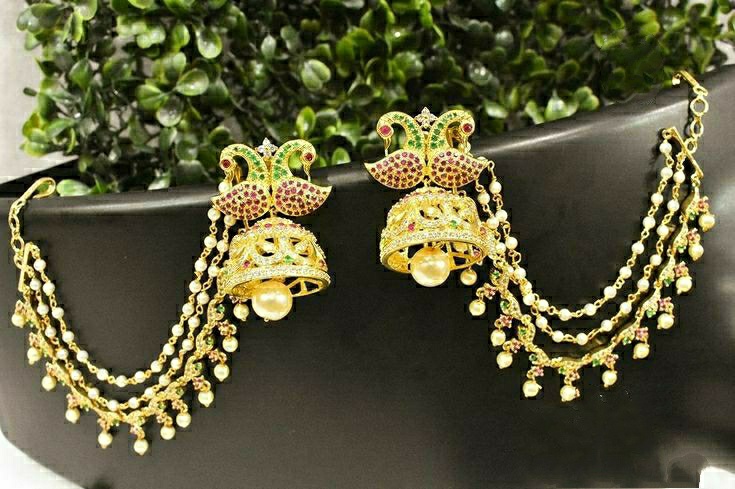 Golden jhumka with chain