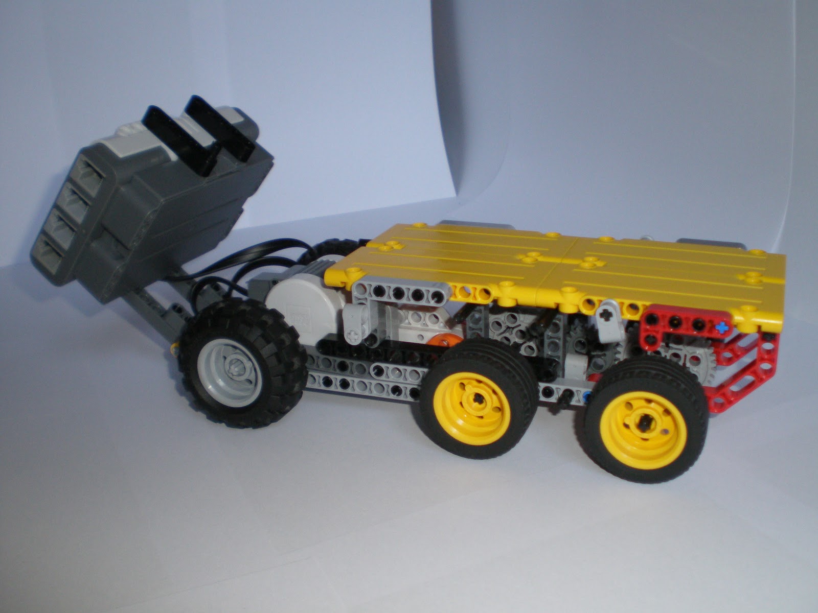 automovilismo y tecnología: Camión Lego NXT