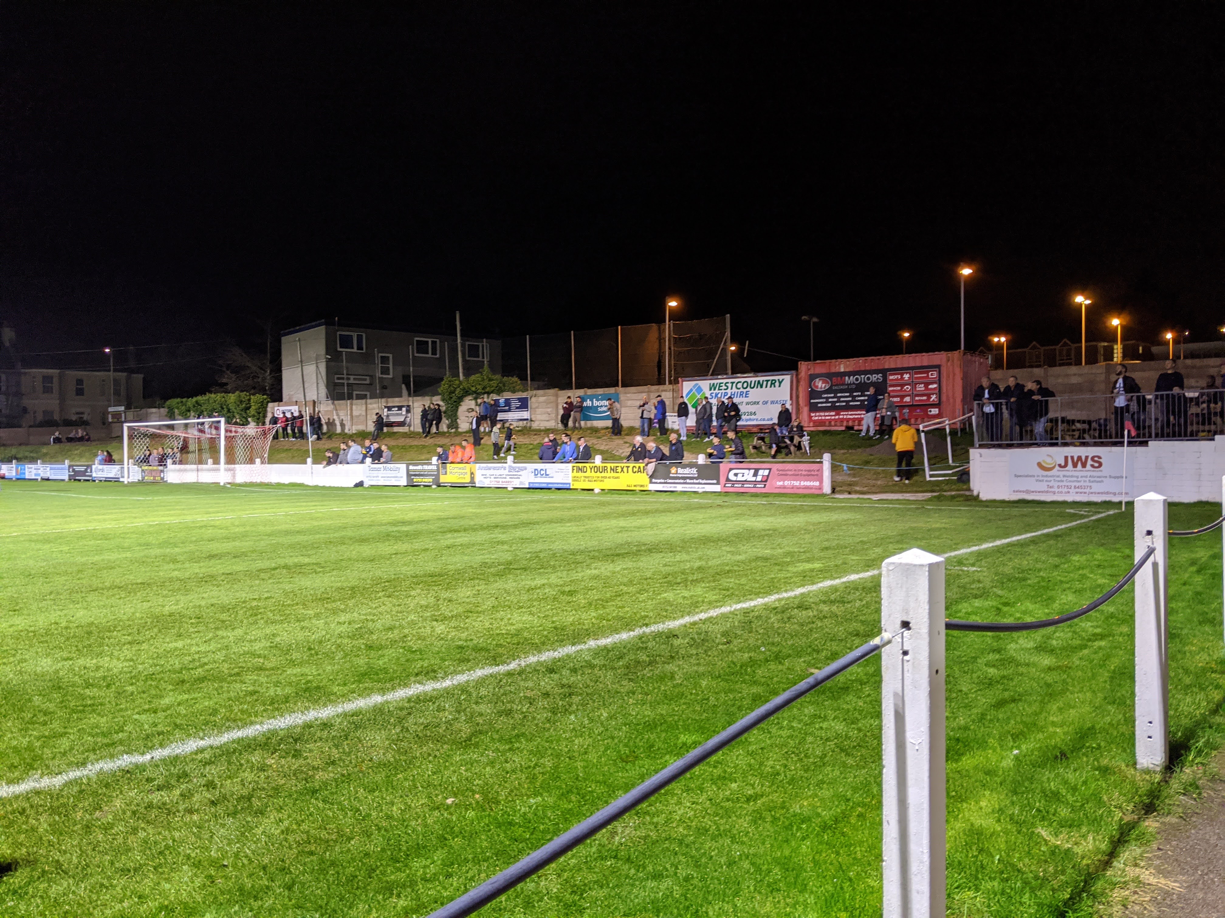 The Wycombe Wanderer: Saltash United - Kimberley Stadium