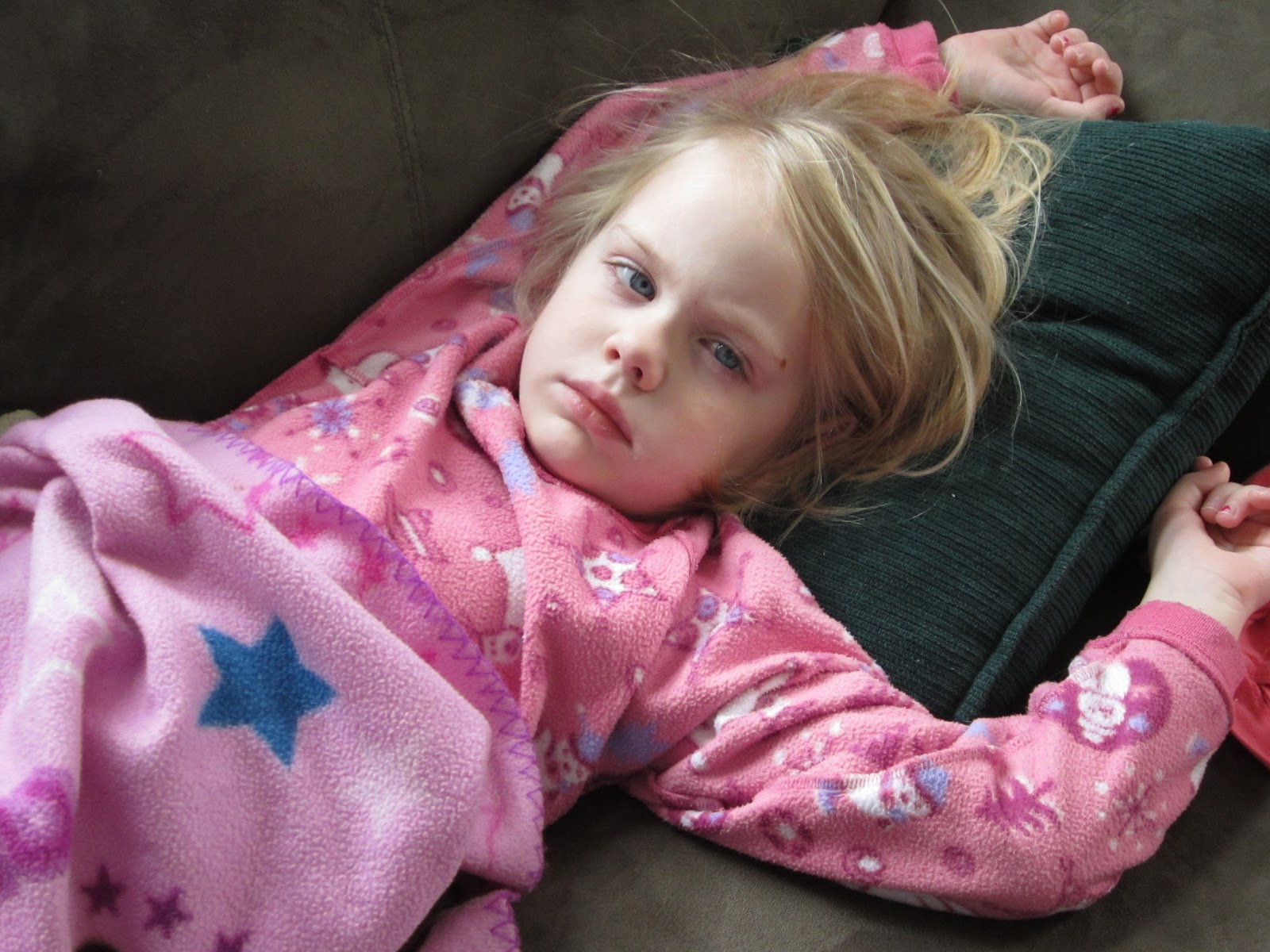 Our Life with 12 Kids * **: Sick