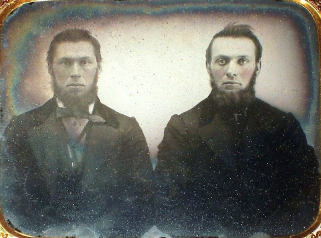 40 Rare Vintage Photos Capture Portraits of Victorian Twins ~ Vintage ...