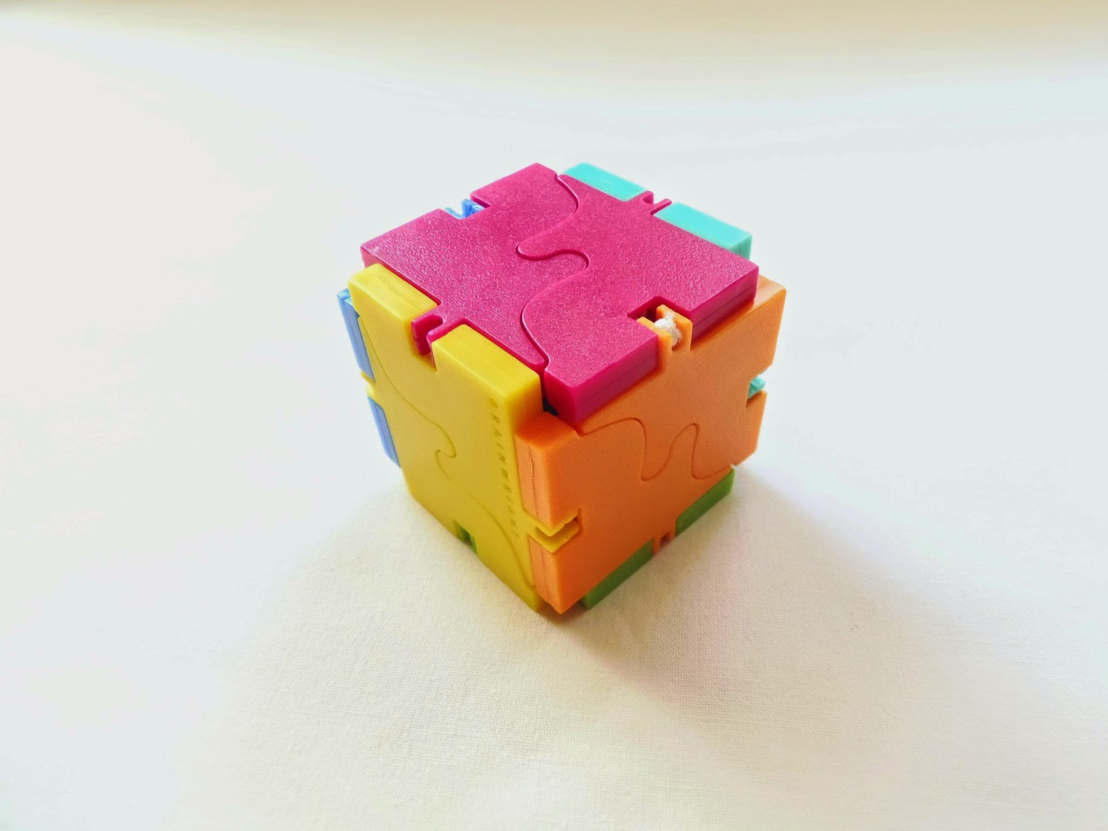Gabriel Fernandes' Puzzle Collection: Flexi Cube