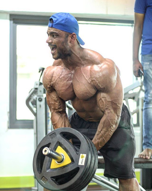 Indian mega hunk Juber Shaikh | World Wide BodyBuilders