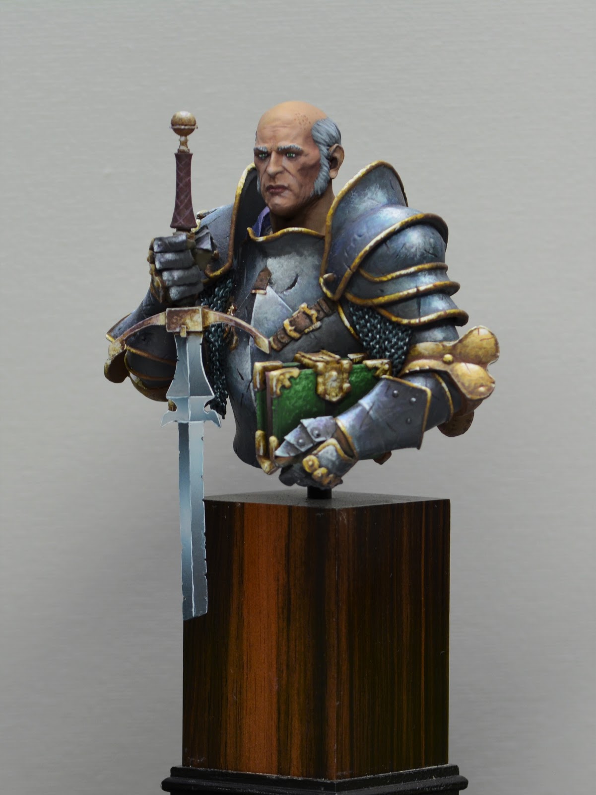 FIN: Uther, light of the realm (NMM study) | planetFigure | Miniatures