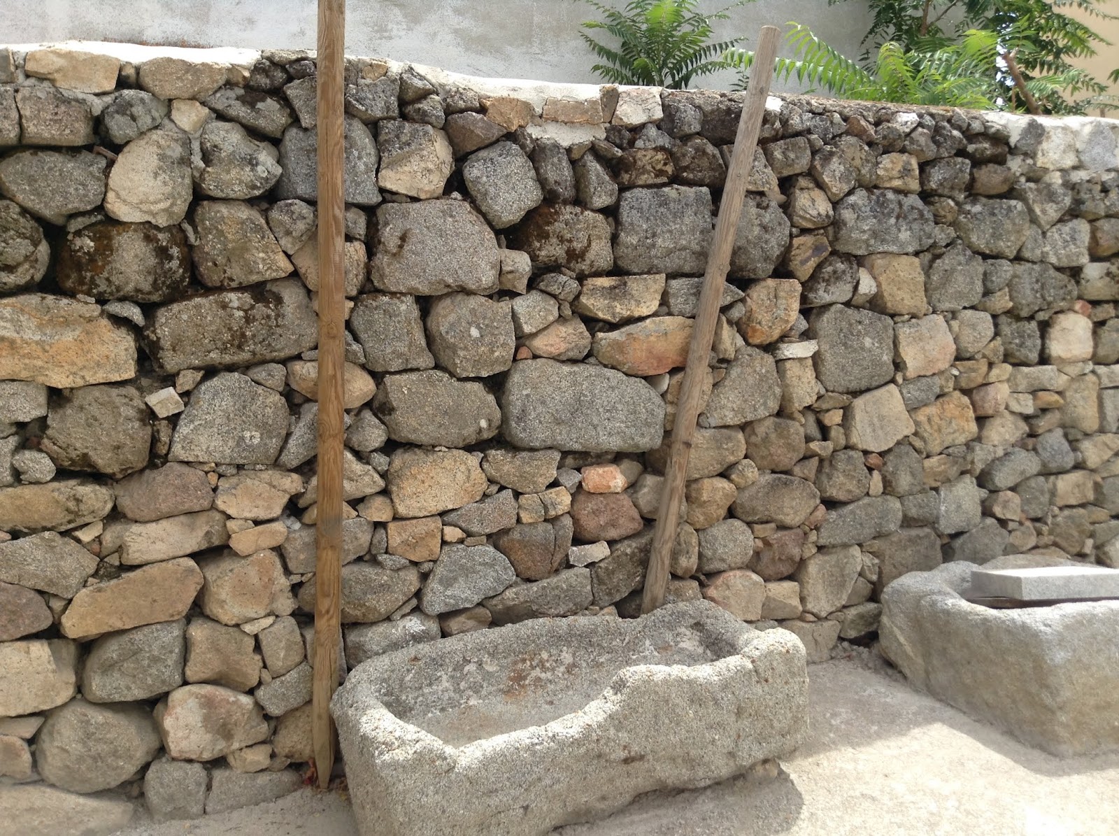 Drystone walling and hedgelaying: Spanish Drystone Walls