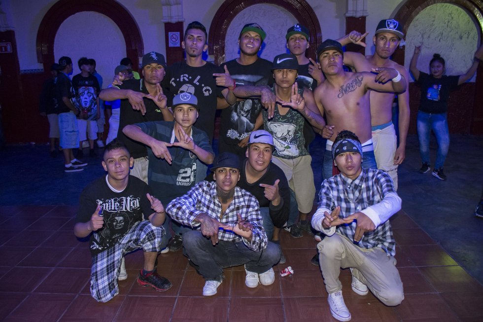 Reporteros.com: IMPERA EL 'CHOLO STYLE' EN SALTILLO; EXISTEN MÁS DE 70 ...