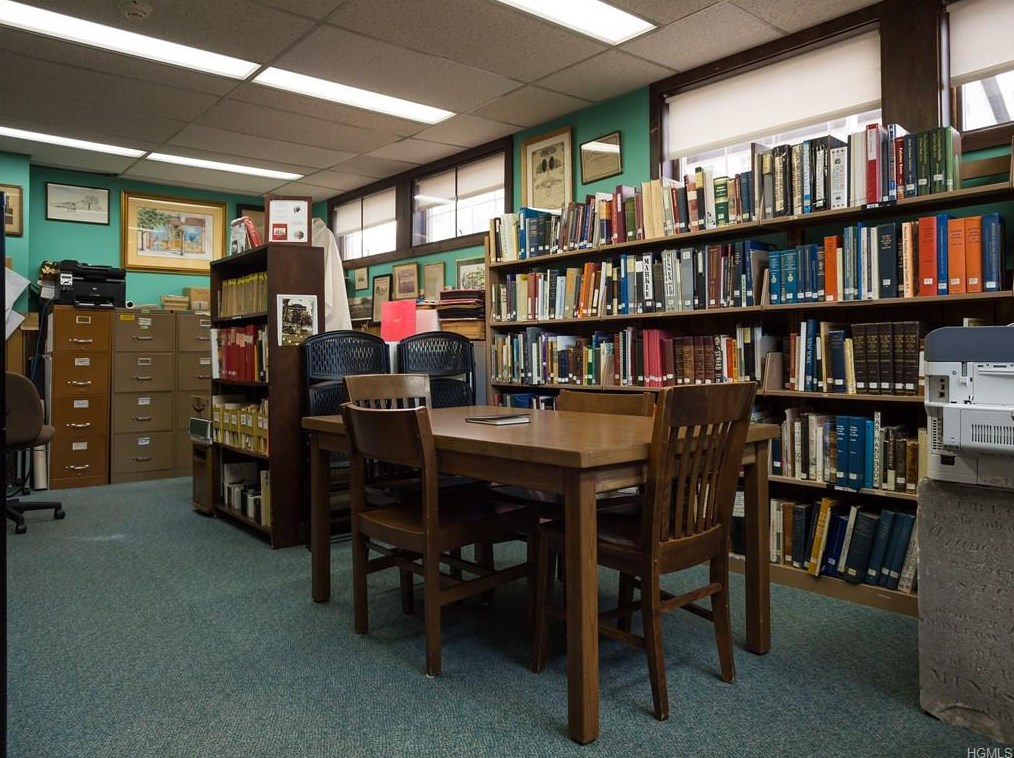 Sweet House Dreams: Conversion Alert: 1918 Brick Library in Goshen, New ...