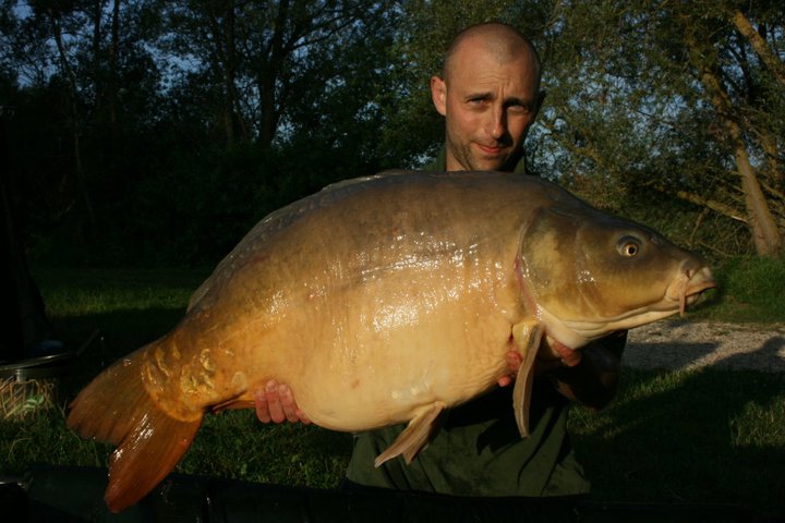 Carp fishing with Hortonfishing.com: Graviere de la Traque : Lee ...