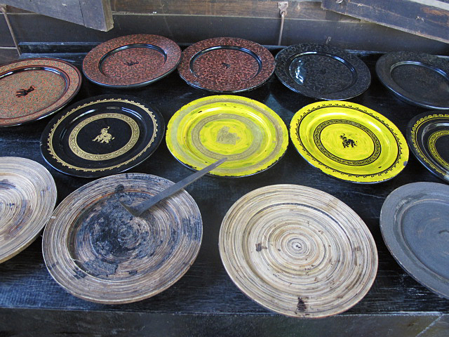 Word from Bob: In a Burmese Lacquerware workshop