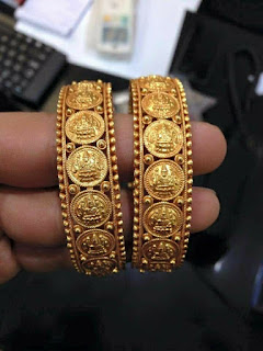 Golden kasulu bangles designs