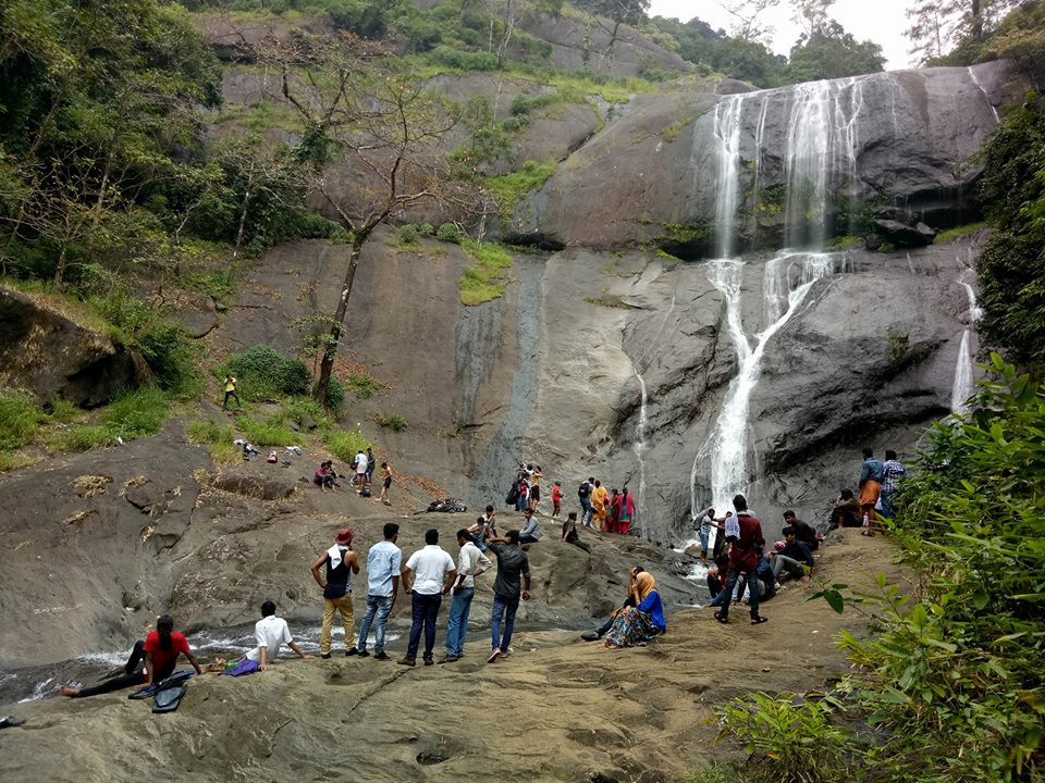 Thusharagiri Falls ~ ml koottuz