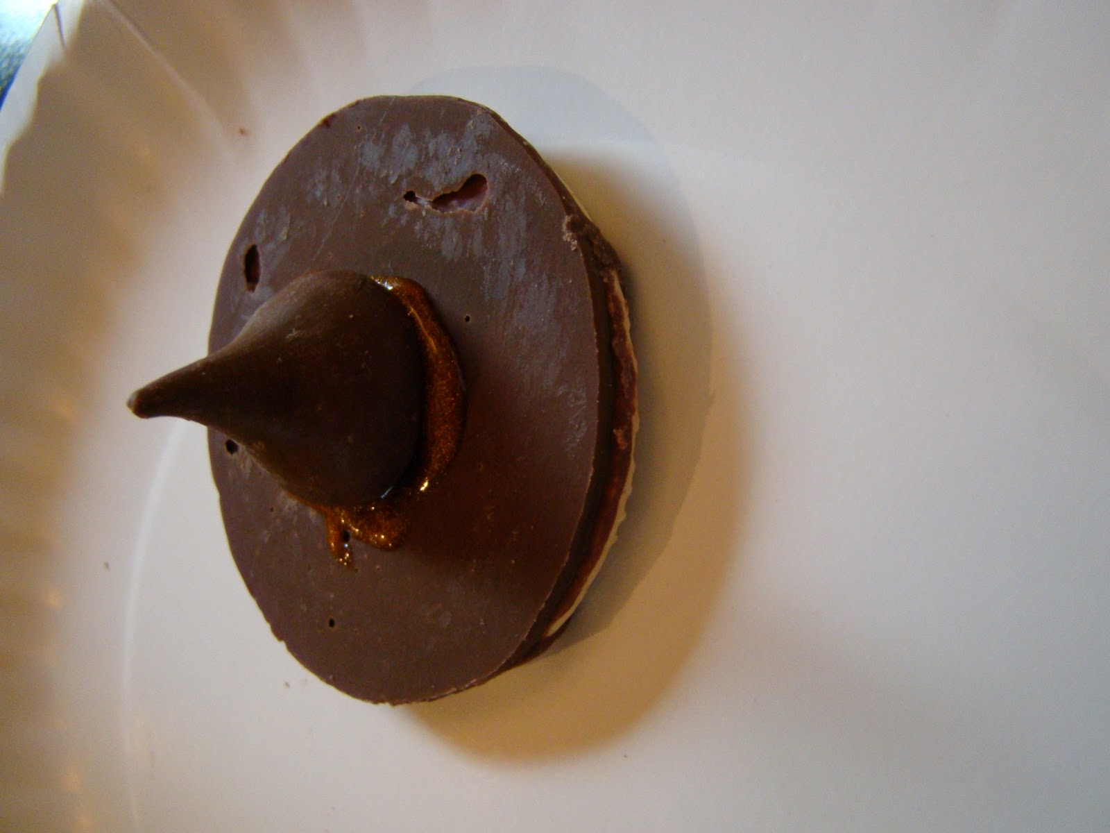 Edible Witch Hats ~ Reading Confetti