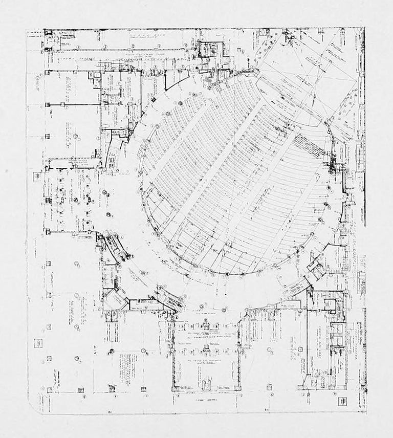 Los Angeles Theatres: Warner Hollywood: main lobby