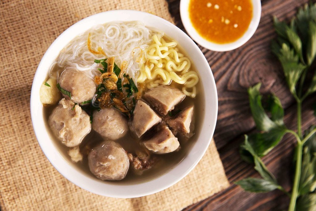Aneka Resep Masakan: Resep Bakso Sapi Rumahan ( Kenyal dan Sehat )