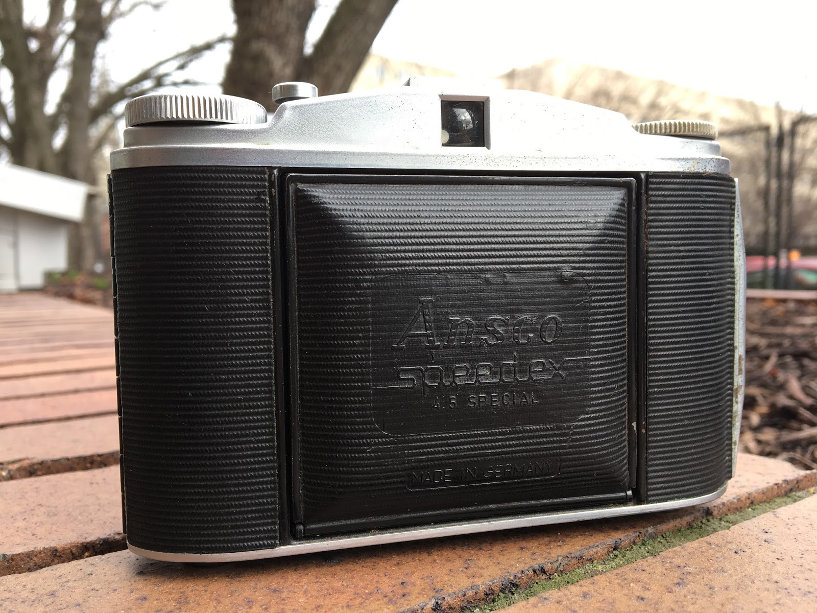A Quirky Guy with a Camera: A Speedy Trip Back to 120: The Ansco Speedex