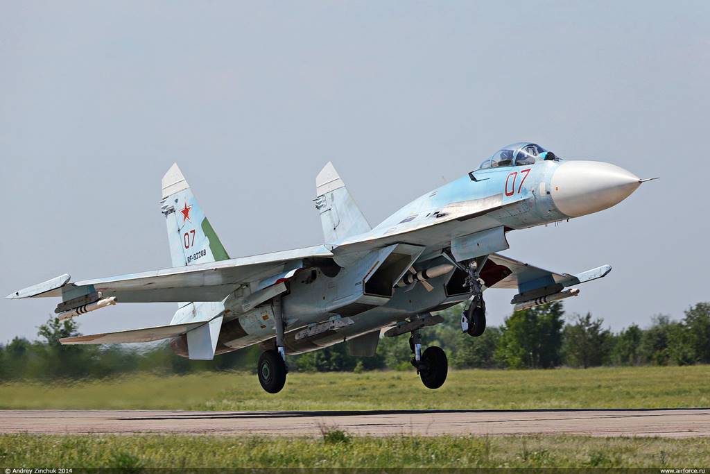Russian Su-27 scrambled to intercept US aircraft over Black Sea - Blog ...