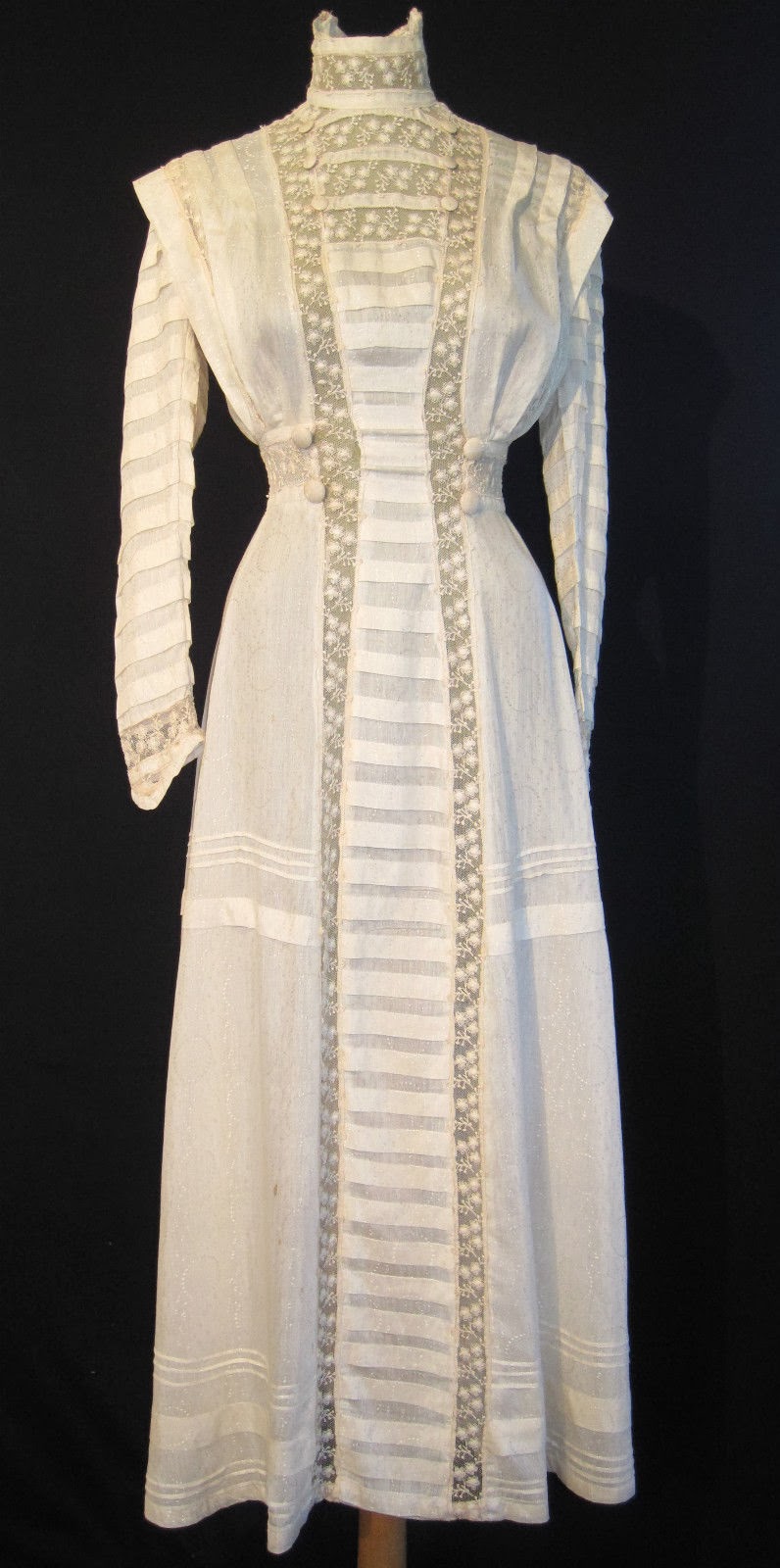 All The Pretty Dresses: Edwardian Summer Dress