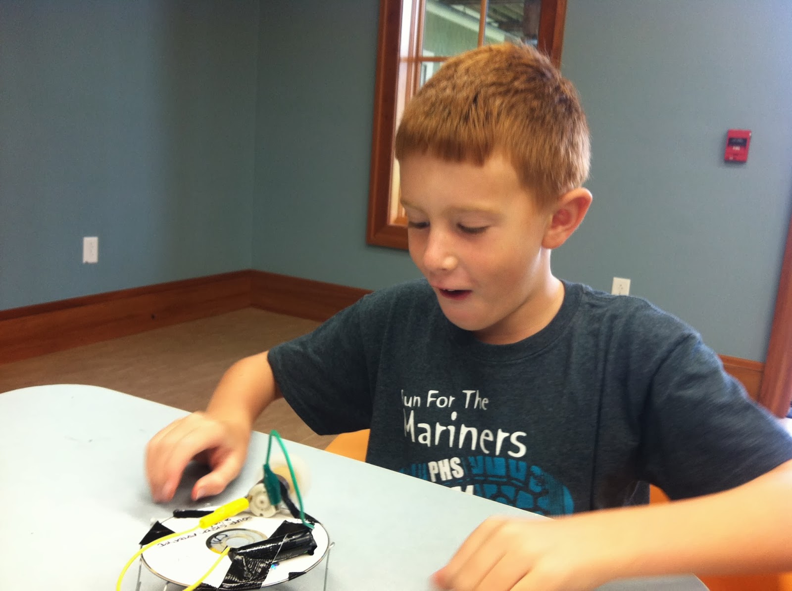 The Garage Creative: jittery jitterbots!
