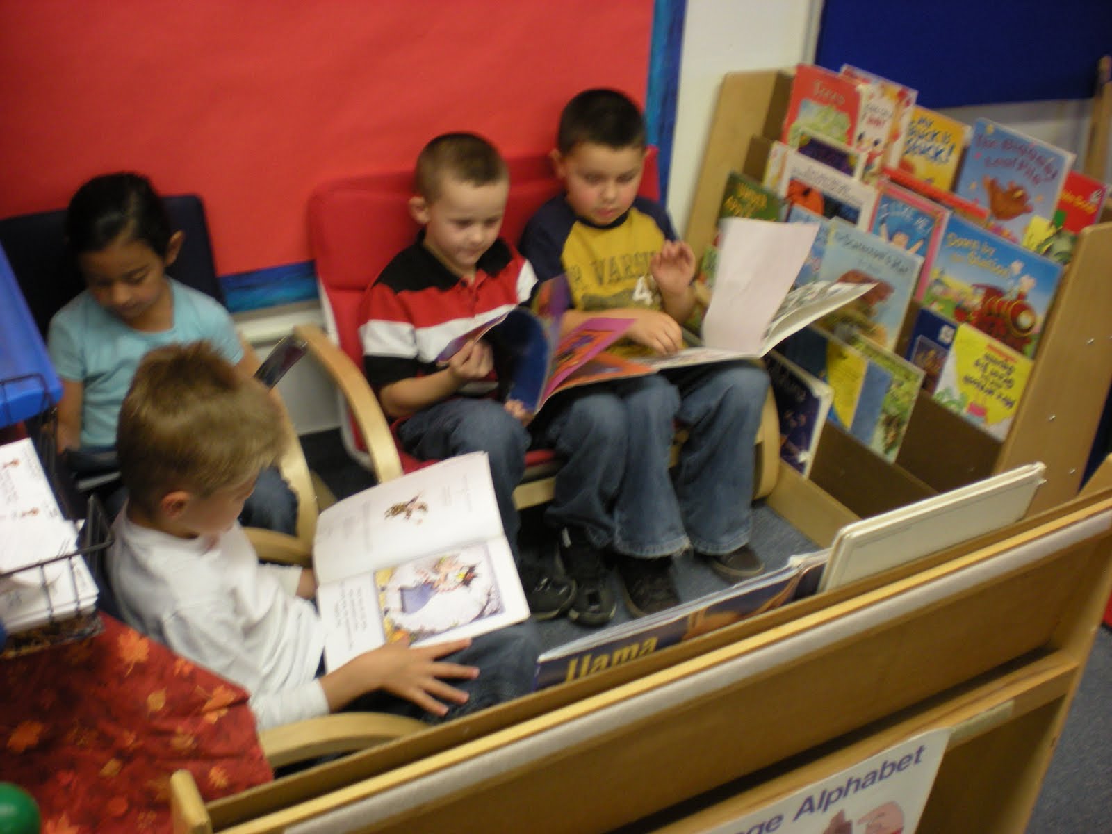 Kindergarten Kiosk: Fall Themed Days In Kindergarten