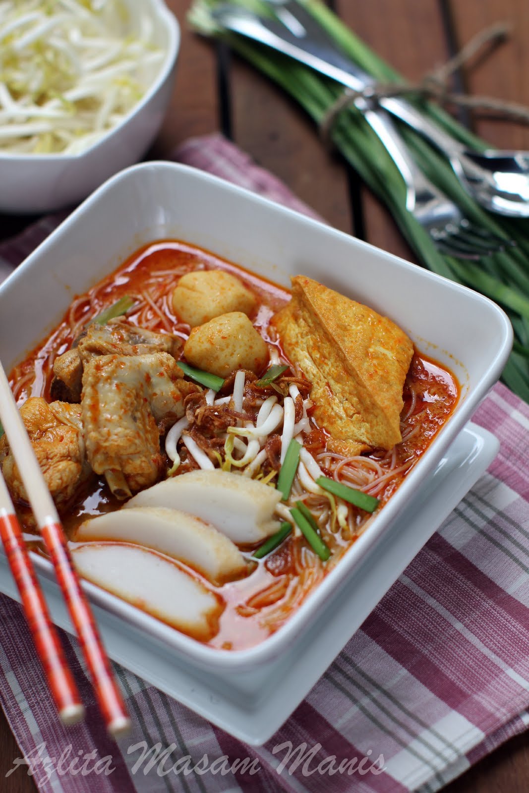 MI KARI LEMAK - masam manis