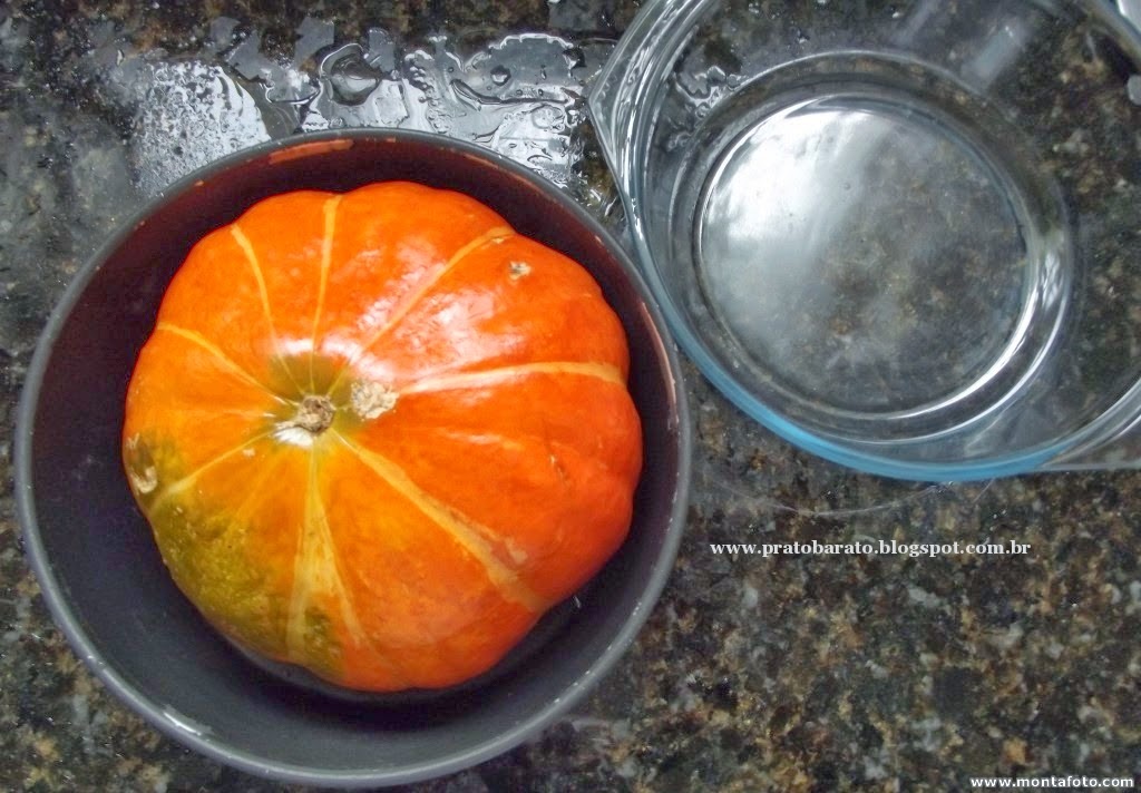 Prato Barato: Abóbora Recheada com Carne Seca