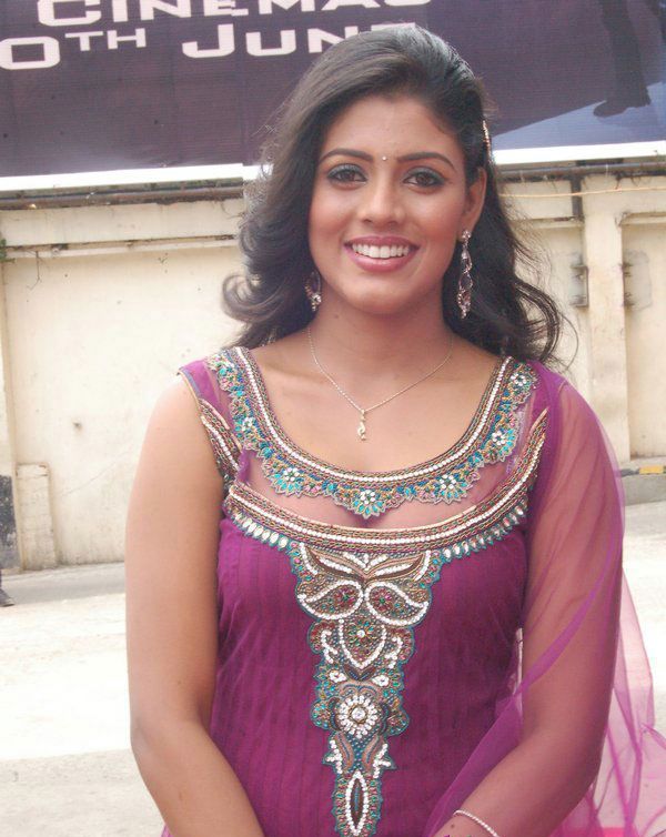 Iniya Hot Stills | Iniya Hot Stills in Salwar dress | Heroin Iniya Hot ...