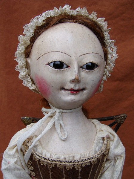 My Antique World: Queen Anne's dolls