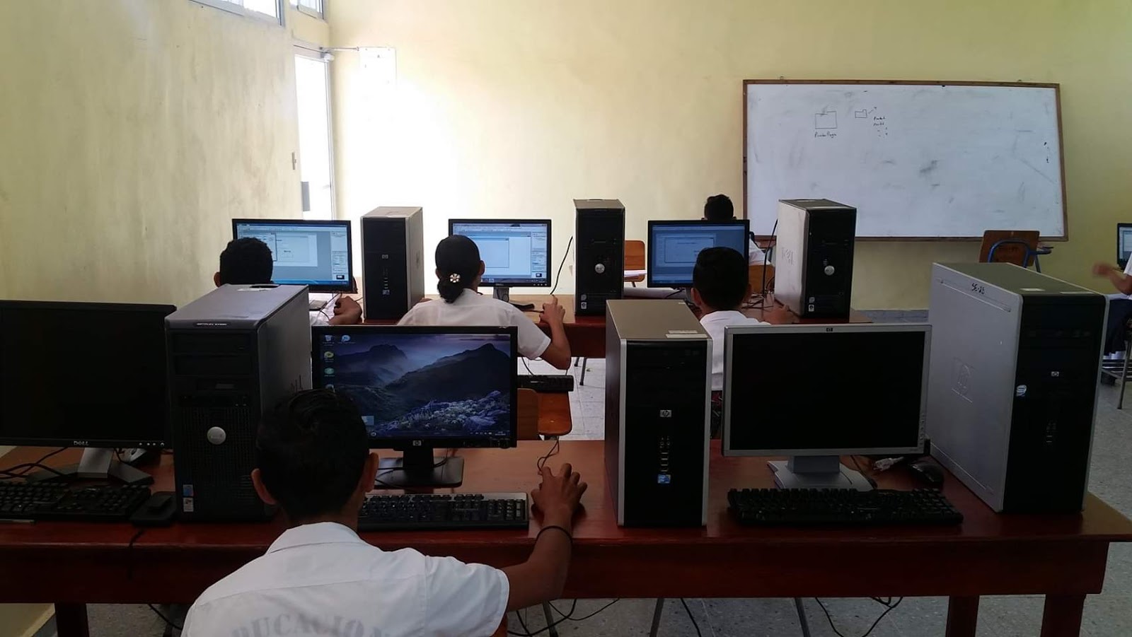 Bachillerato Técnico Profesional en Informática: 2019