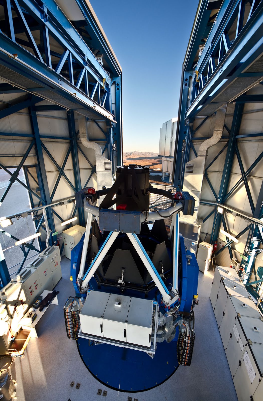 SKY-WATCHER'S DIARY: Very Large Survey Telescope display stunning ...