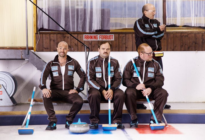 TheTwoOhSix: Kong Curling (SIFF 2012) - Movie Review