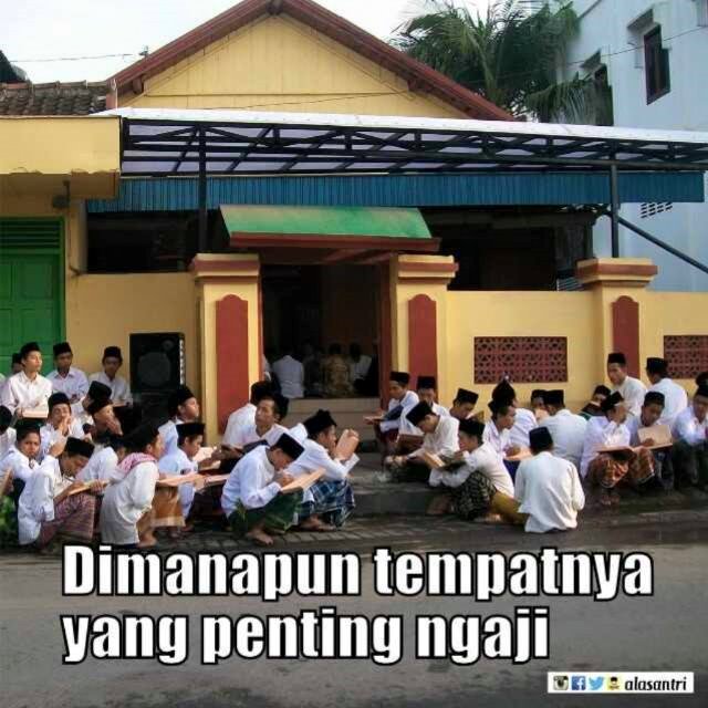 65 Meme Lucu Ala Santri di Pondok | Sanindo