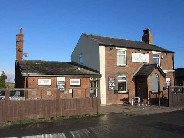 Chorley's Inns and Taverns: Longton - Dolphin Inn