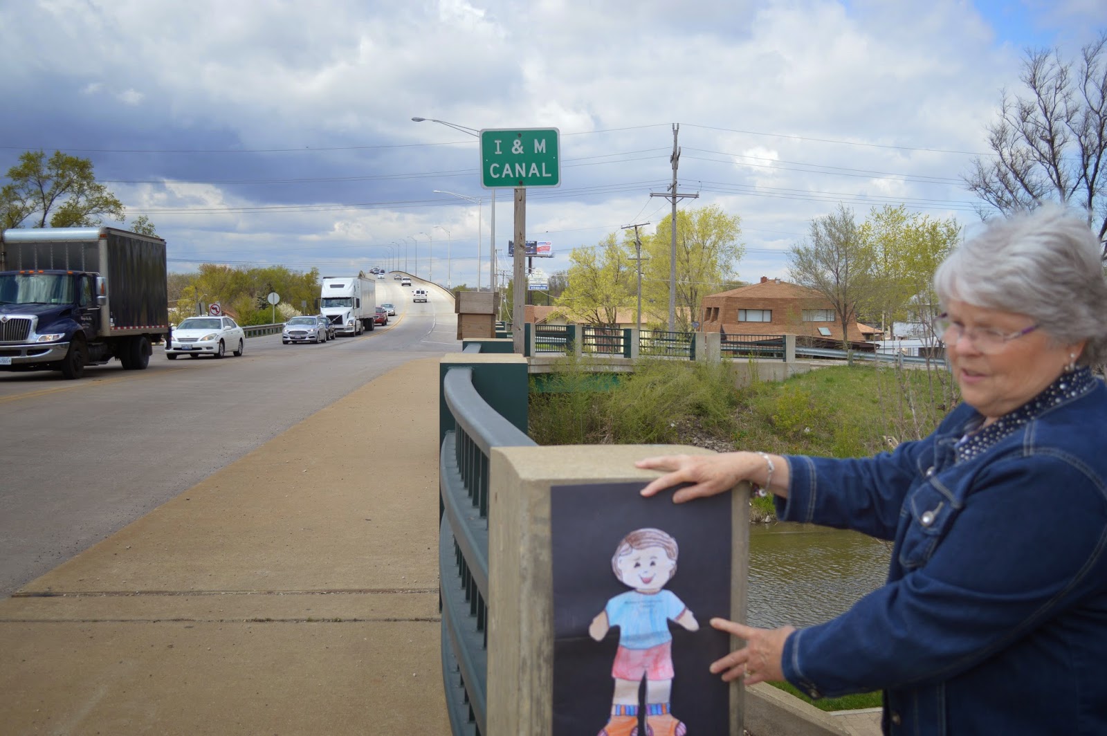 Flat Stanley Around the World!: Brooklyn's Flat Stanley in Illinois!