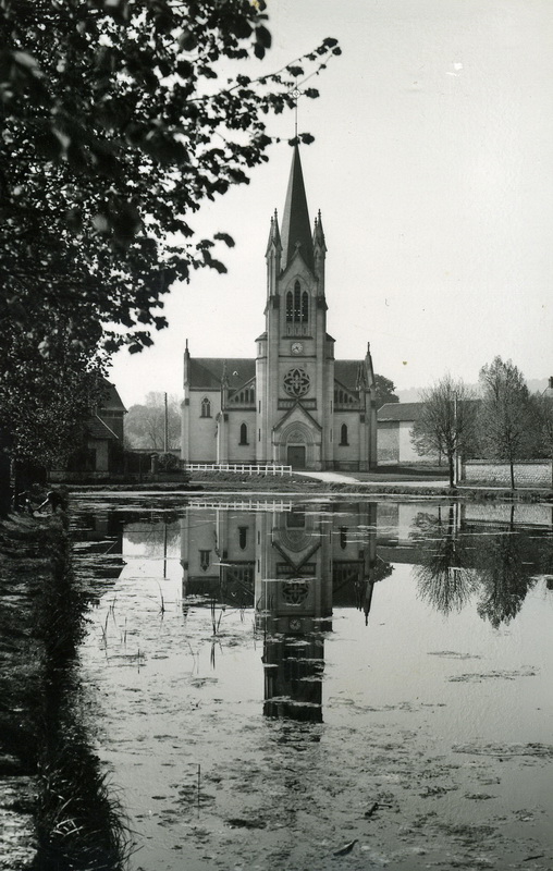 GNV Gueux Notre Village: L'Eglise de Gueux, en Cartes Postales