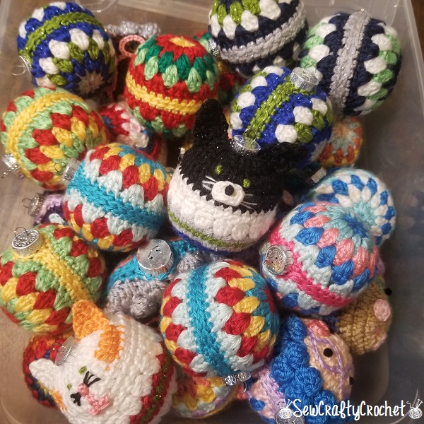 Christmas Trees on Parade: Crochet Baubles Tree - Sew Crafty Crochet