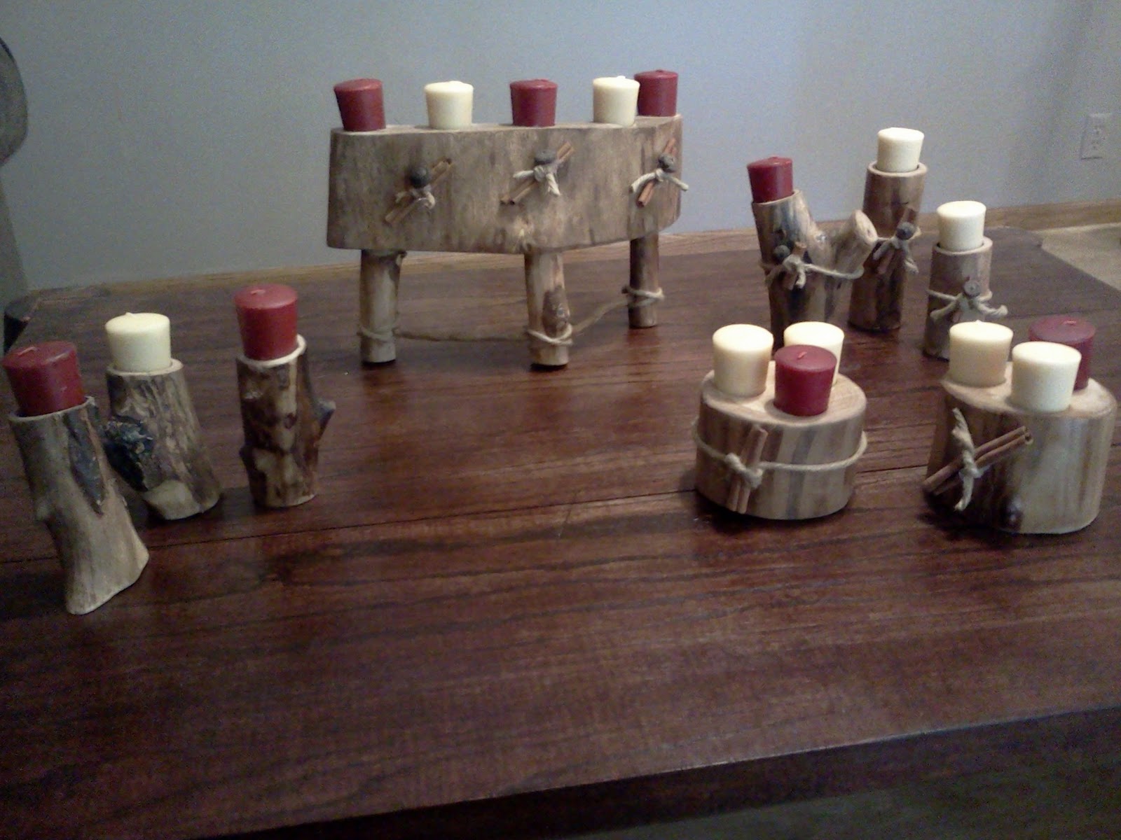 Handmade Rustic & Log Furniture: Holiday Candle Holders