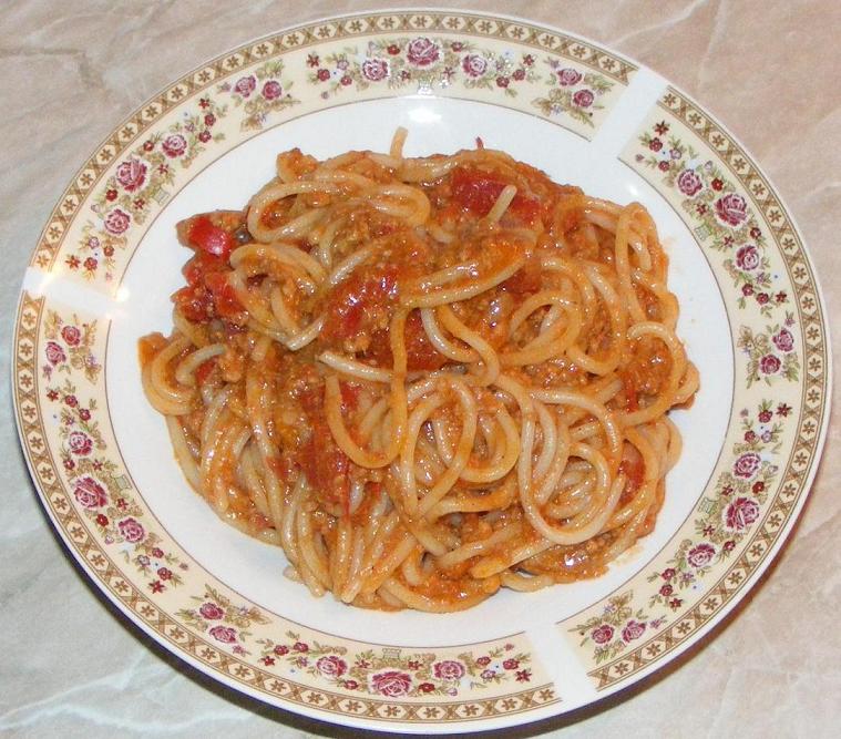 Spaghete bolognese | Preparatedevis.ro