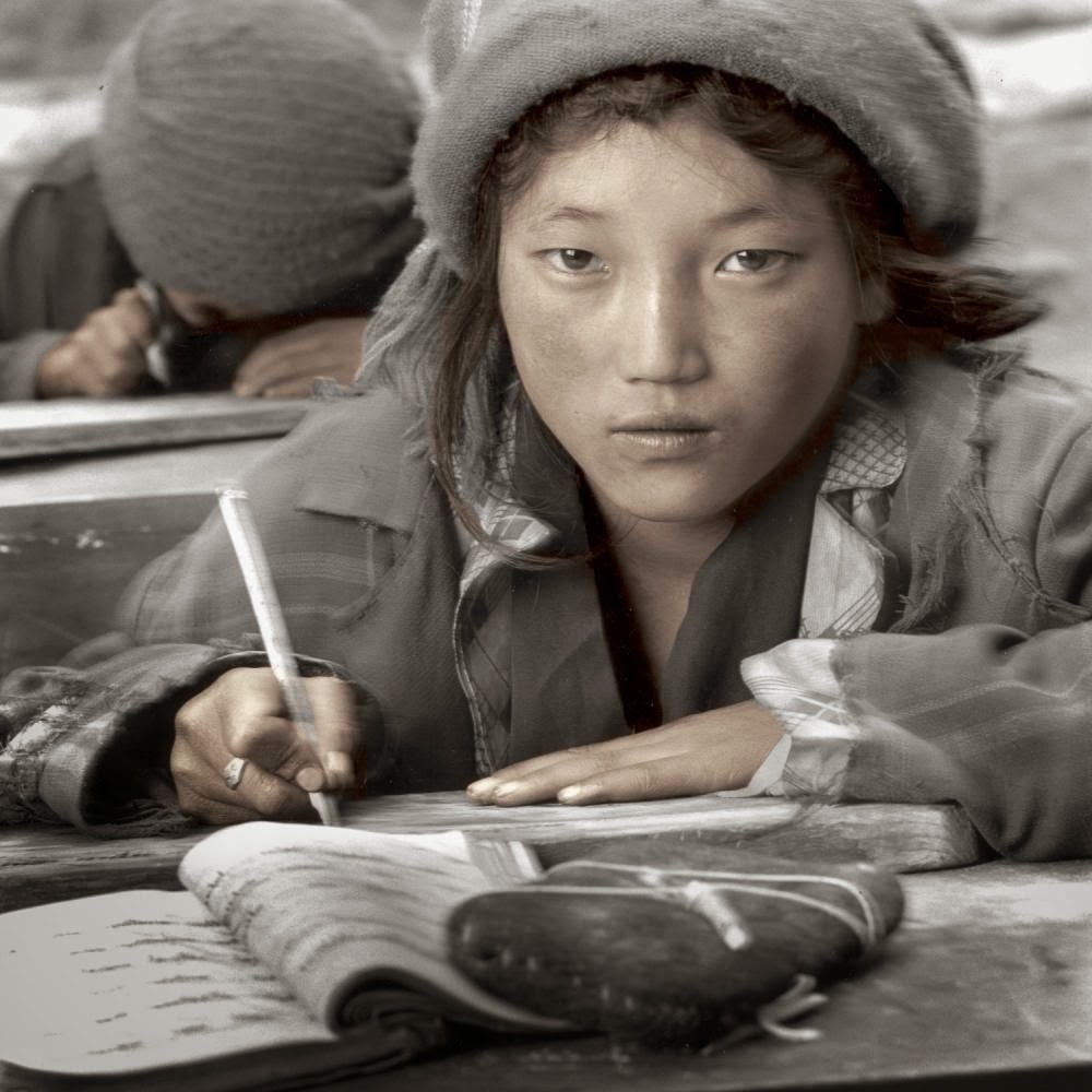 WanderBlog: Tibetan Portrait Project