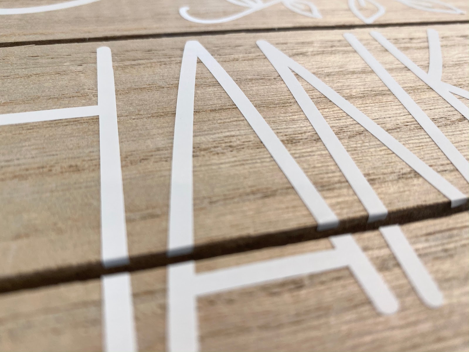How to Design for Wood Signs with Slats in Silhouette Studio ...