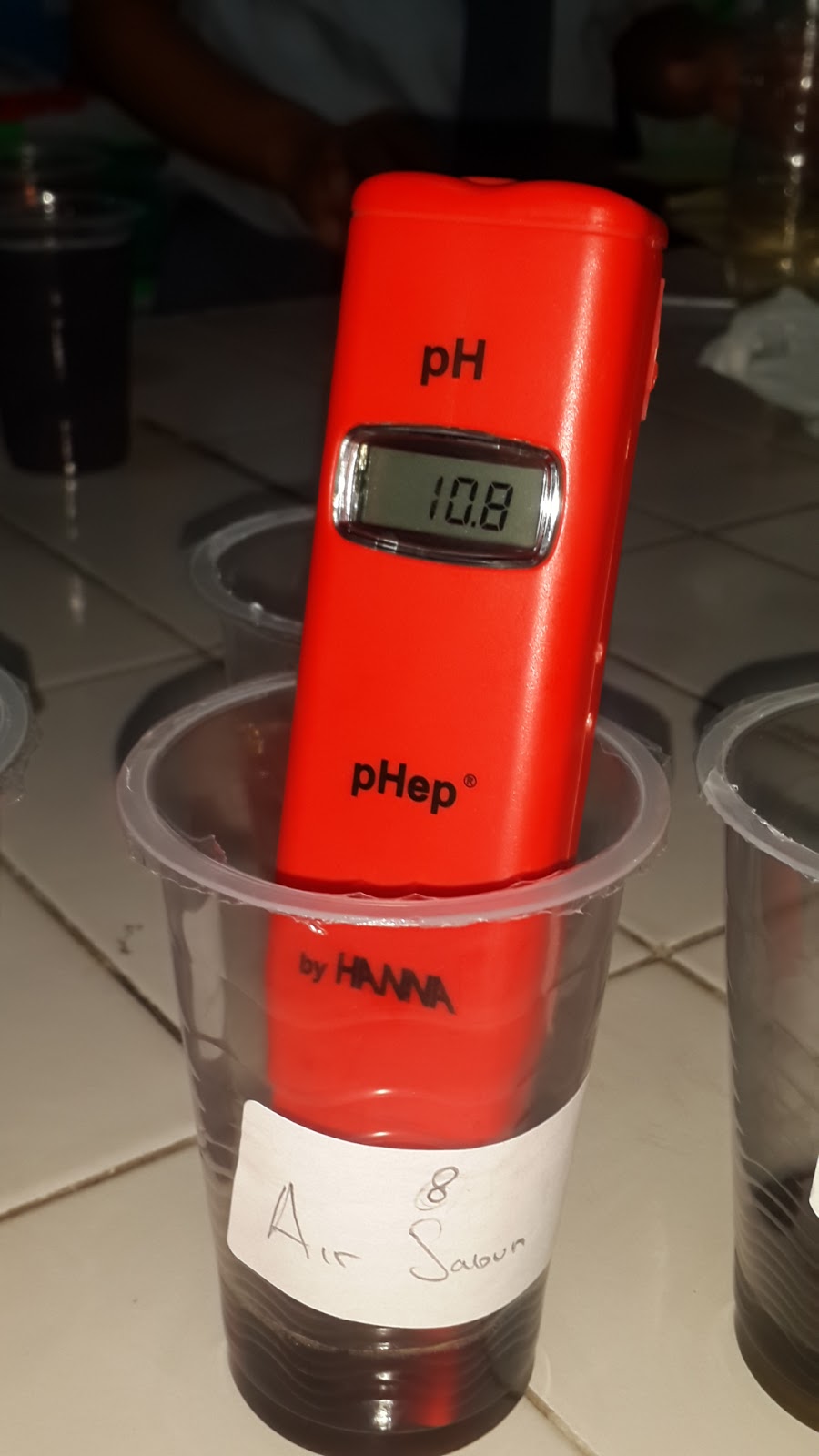 CHEMISTRY LIVES EVERYWHERE: Menentukan Trayek pH dan Warna dari ...