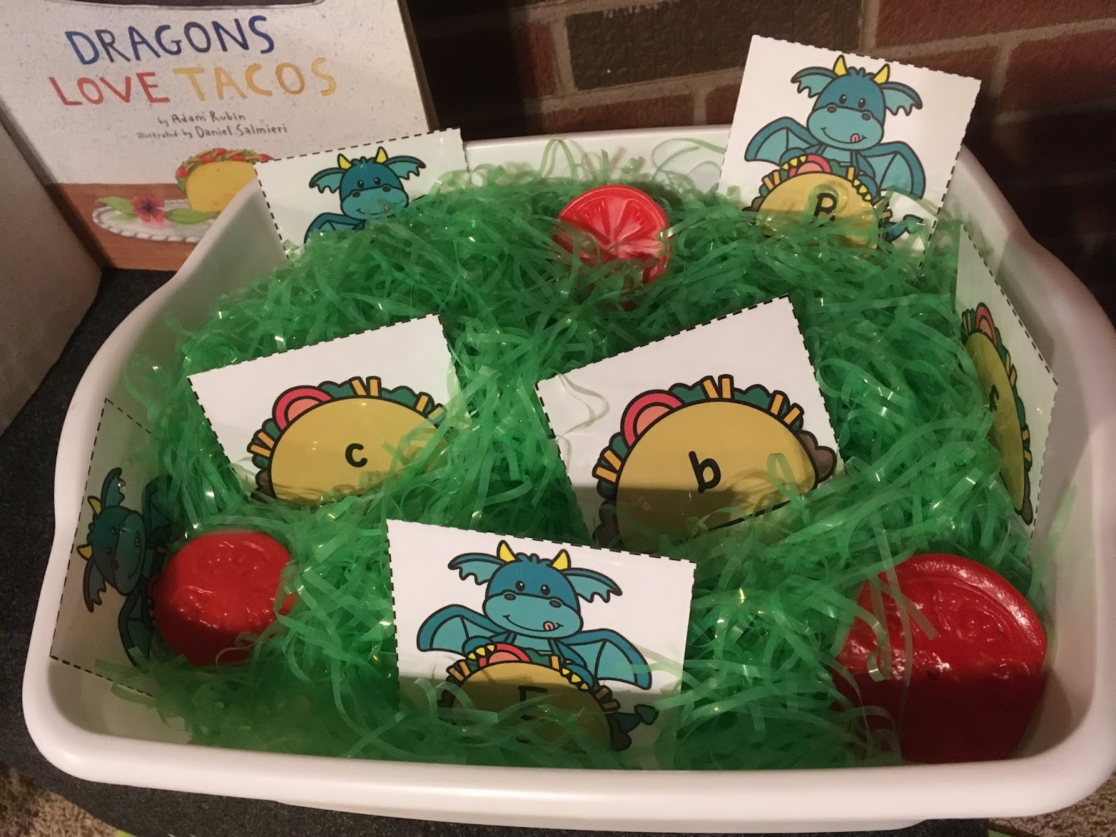 My life as a Kindergarten Teacher: Dragons Love Tacos Centers