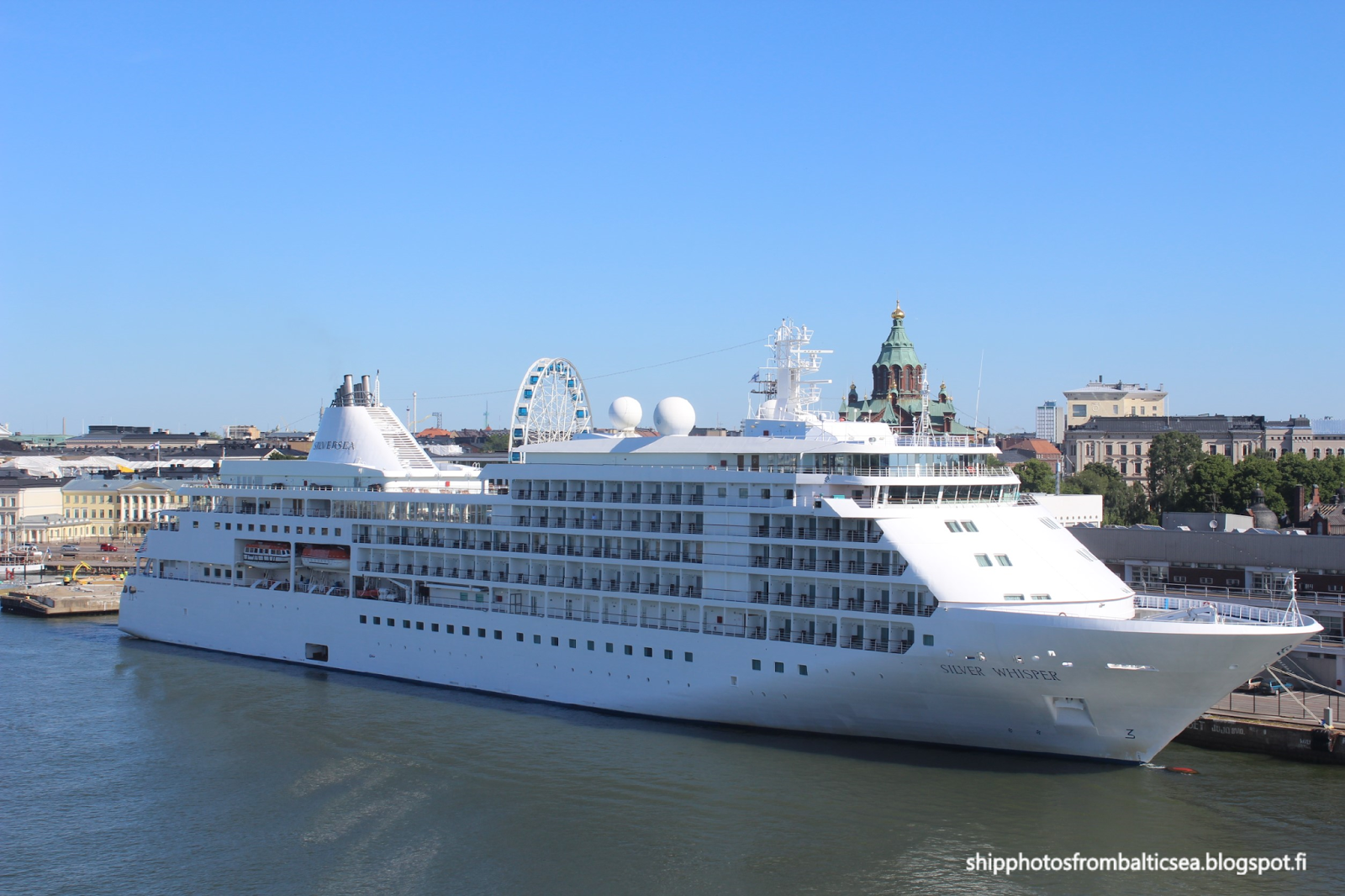 .: Commodore risteily Tukholmaan Silja Symphonylla.