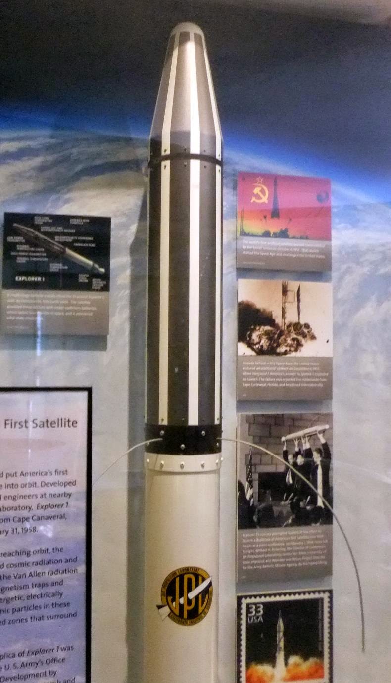 Plastic Models on the Internet: Space vehicles walkaround vol.3: Explorer 1