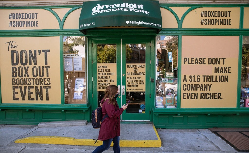 The Raving Queen: Support Your Local Bookstore, Darlings