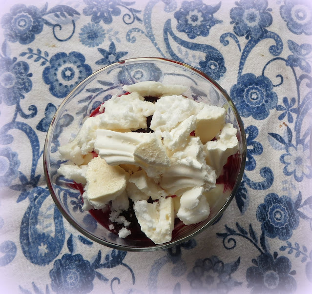 Blackberry & Lemon Eton Mess | The English Kitchen