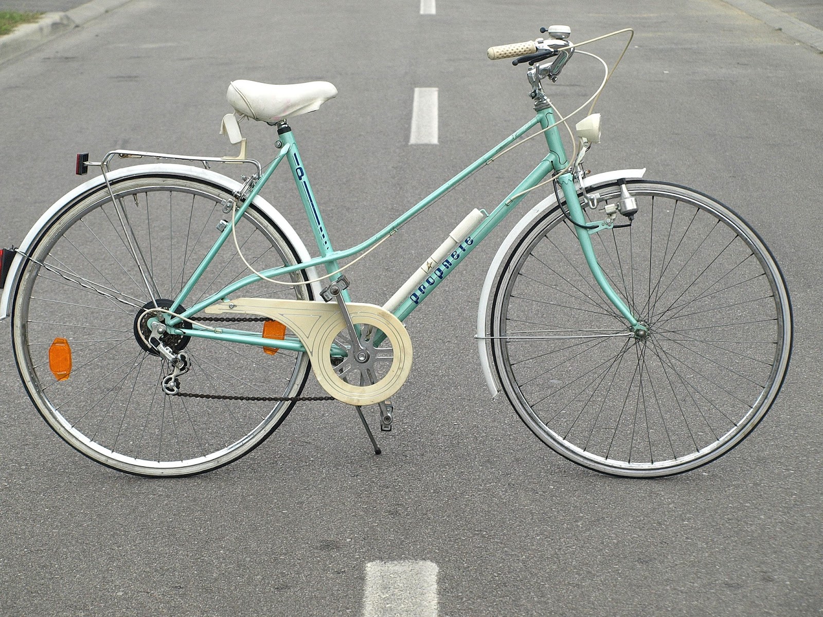 Bicicleta Vesela - Biciclete clasice: Bicicleta dama Prophete Super Sport