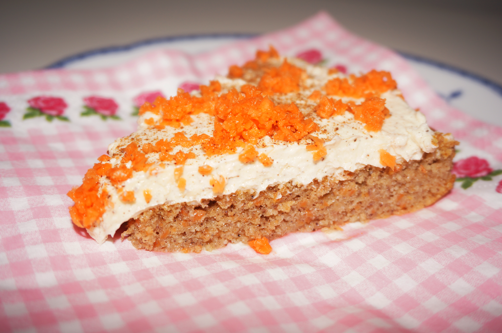 LCHF i vardagen: Morotskaka