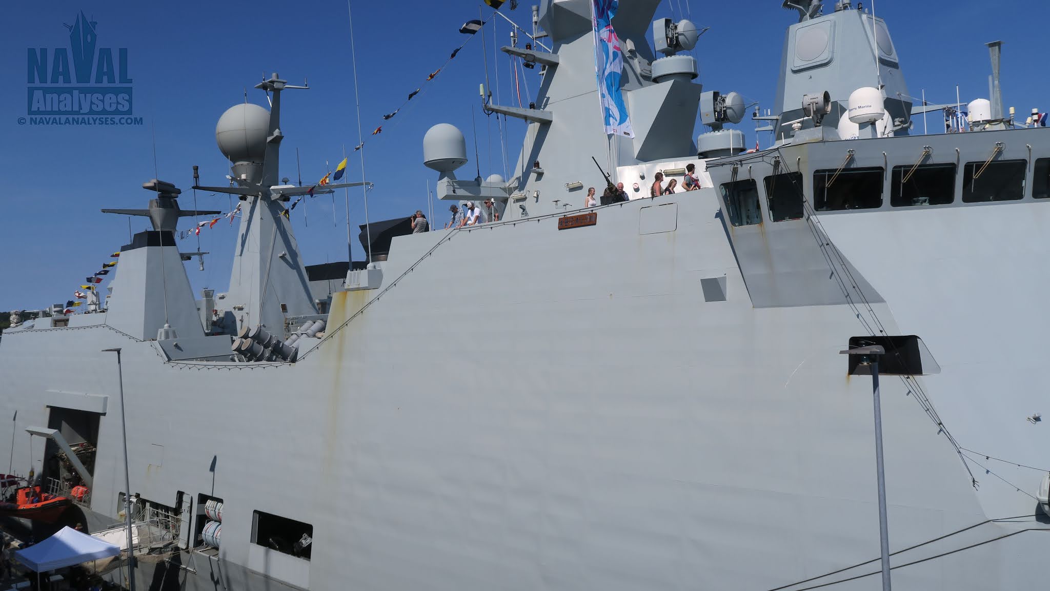 Naval Analyses: PHOTO GALLERY #37: Absalon and Iver Huidfeldt, frigates ...