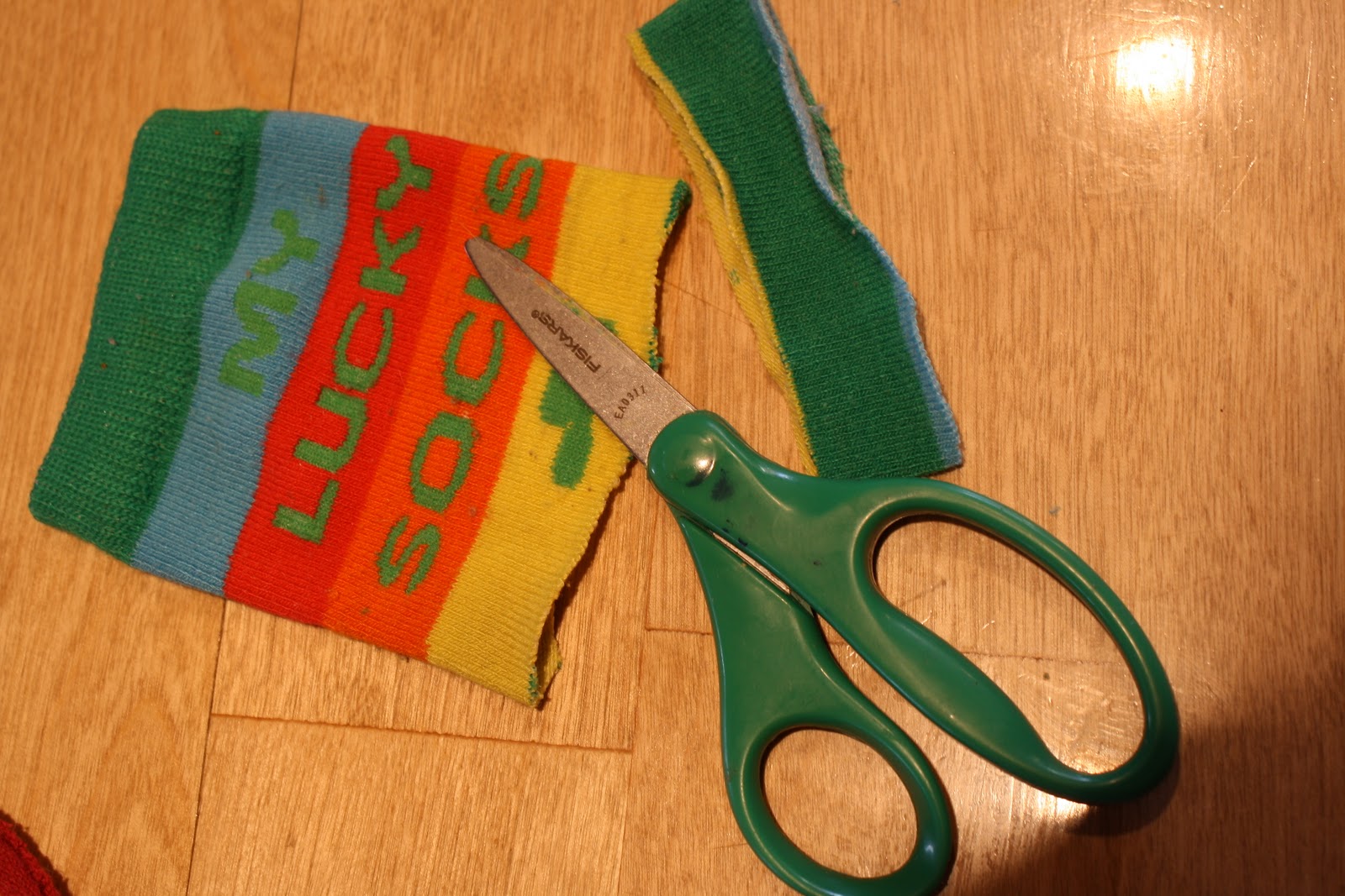 Crafty Family: Save Those Old Socks!