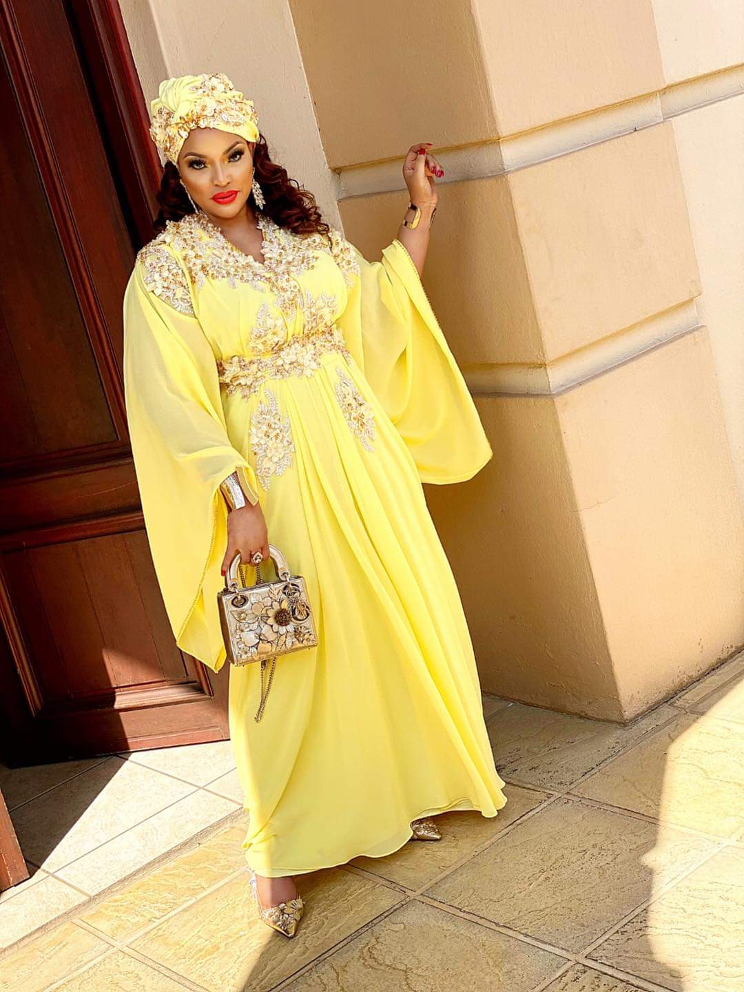 PICS : APOSTLE LOCADIA | Mafaro